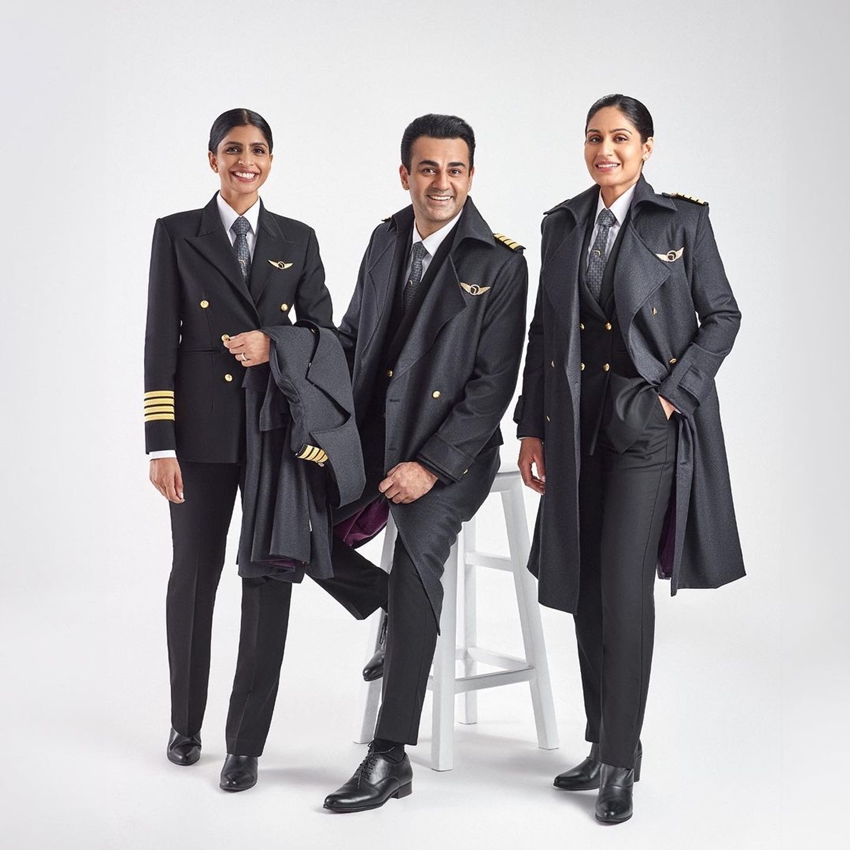 Air India ने बदला 6 दशक पुराना लुक, अब मनीष मल्होत्रा के डिजाइन किए गए ...