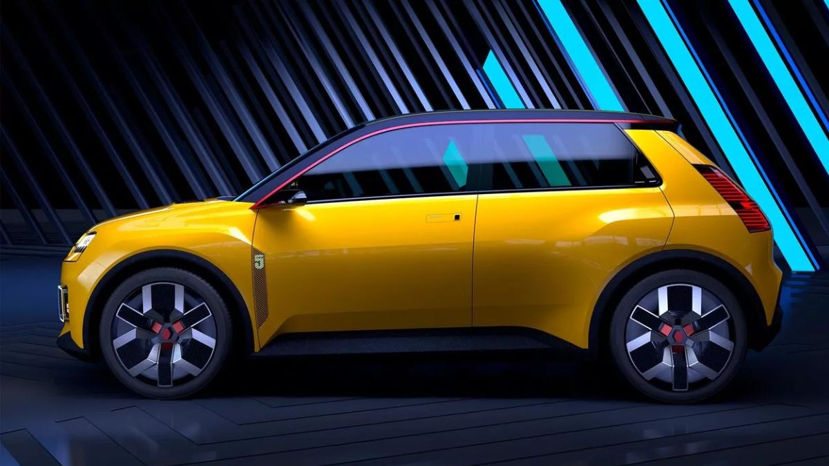 2024 Upcoming Electric Car: Renault ने दिखाया 5 E Tech का टीजर, जो ...