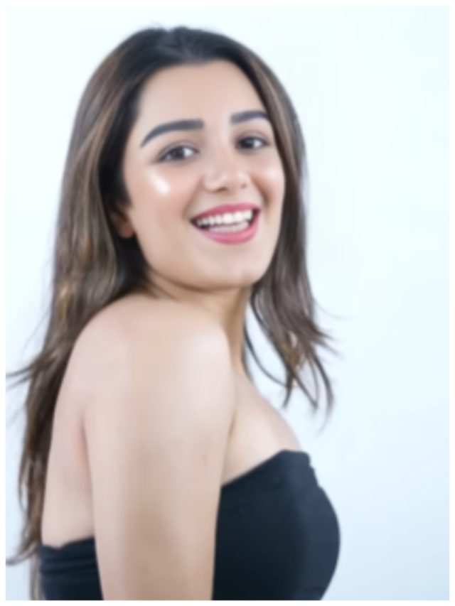 रियल लाइफ में ऐसी दिखती हैं इंडिया की पहली वर्चुअल स्टार नैना