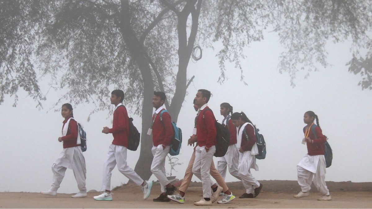 Schools Time Changed in Uttar Pradesh due to Cold Weather - School Timing Changed: यूपी में बदला ...