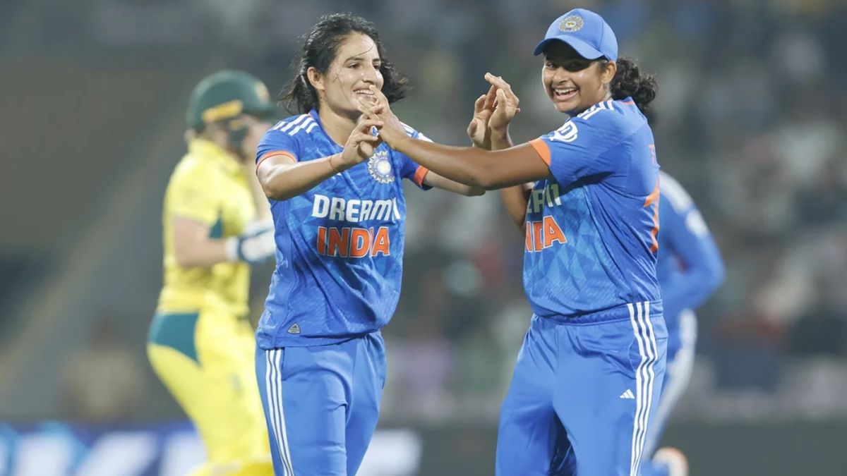 INDW vs AUSW 1st T20: ऑस्ट्रेलिया ने भारत को दिया 142 का लक्ष्य, तितास ...