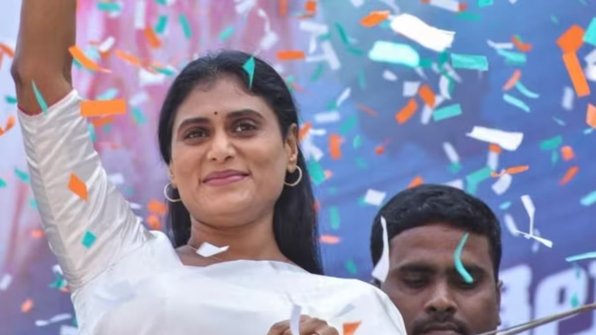 जगन की बहन शर्मिला थामेंगी कांग्रेस का 'हाथ'? लोकसभा में भाई को कर सकती ...