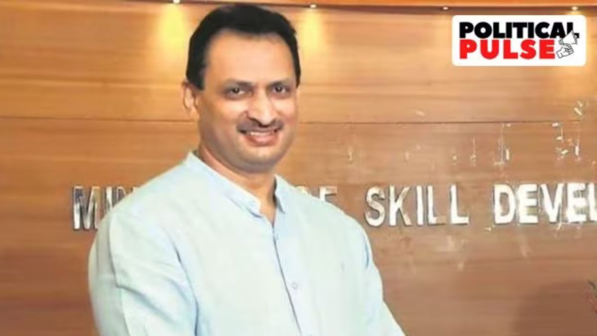 संविधान, महात्मा गांधी से लेकर राहुल गांधी और अब मस्जिद विध्वंस का ...