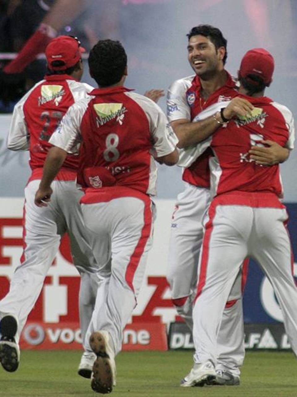 IPL Captain best bowling figures Anil Kumble Yuvraj Singh Shane Warne ...