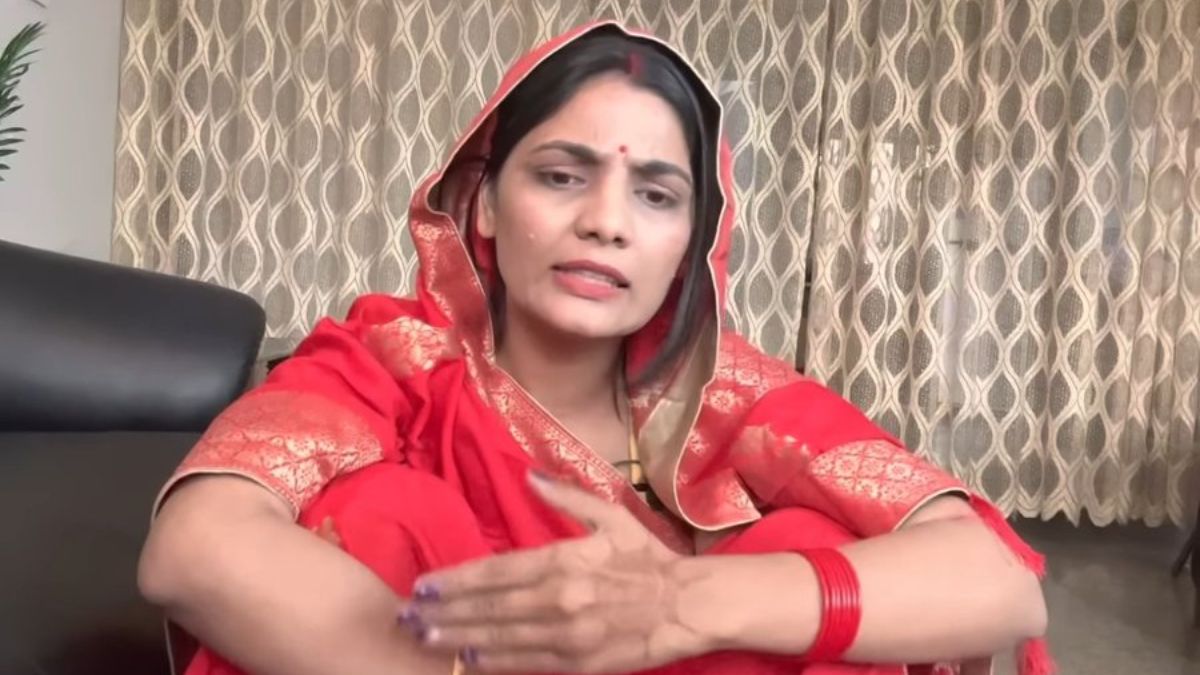 Neha Singh Rathore got angry over the brutality against women in Sandeshkhali said Damn it ...