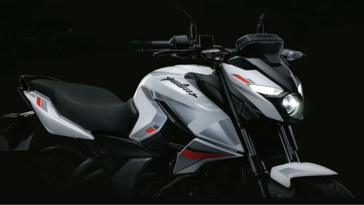 New Bajaj Pulsar N150 N160 price color options features engine ...