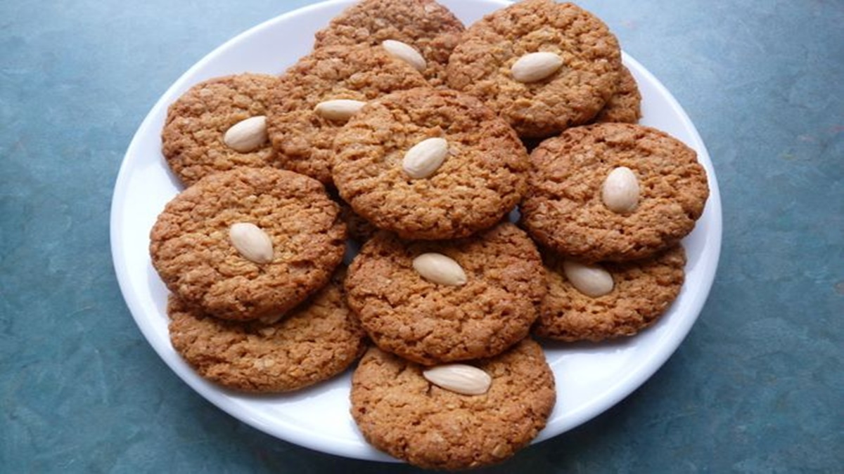 Sunday Kitchen Homemade crispy biscuits taste delicious-रविवारी रसोई ...