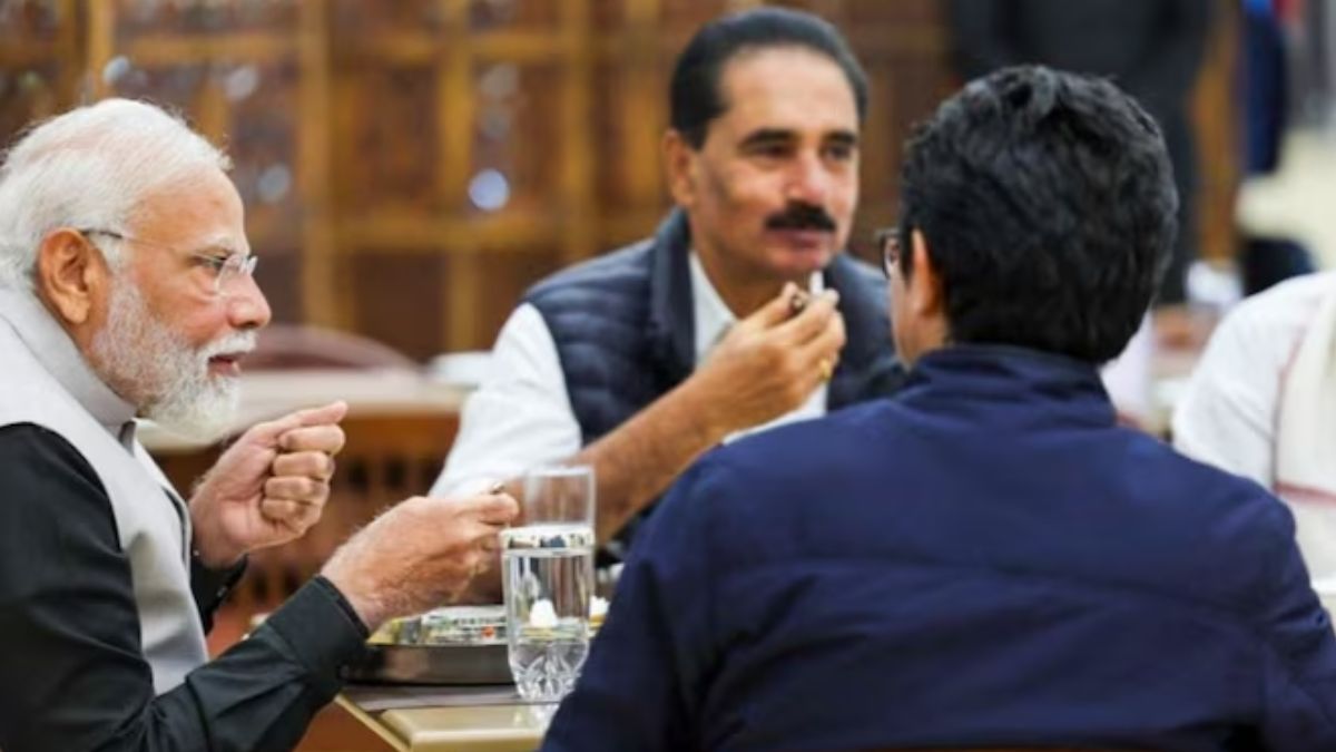 PM मोदी की 'पनिशमेंट' कांग्रेस के दोस्त को पड़ गई भारी! चारों तरफ से हो ...