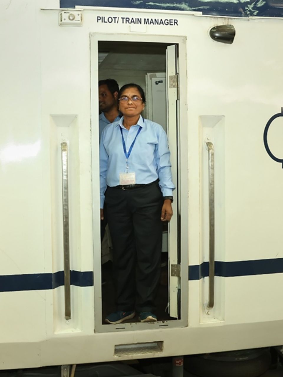 train driver loco pilot gets how much salary in a month