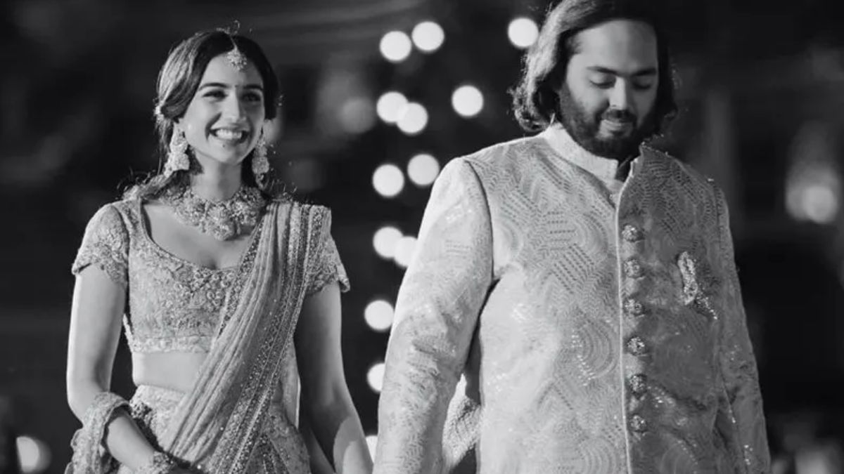 Anant Ambani Radhika Merchant wedding in london mukesh ambani net worth ...