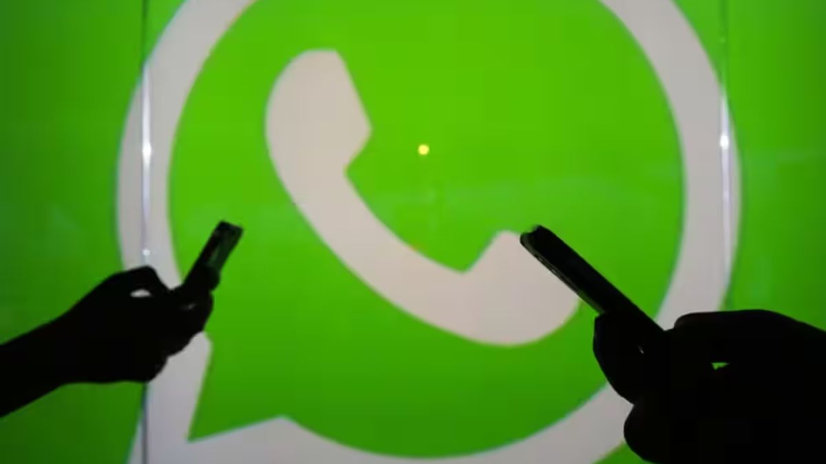 WhatsApp offline file sharing features users to share photos videos documents on WhatsApp ...