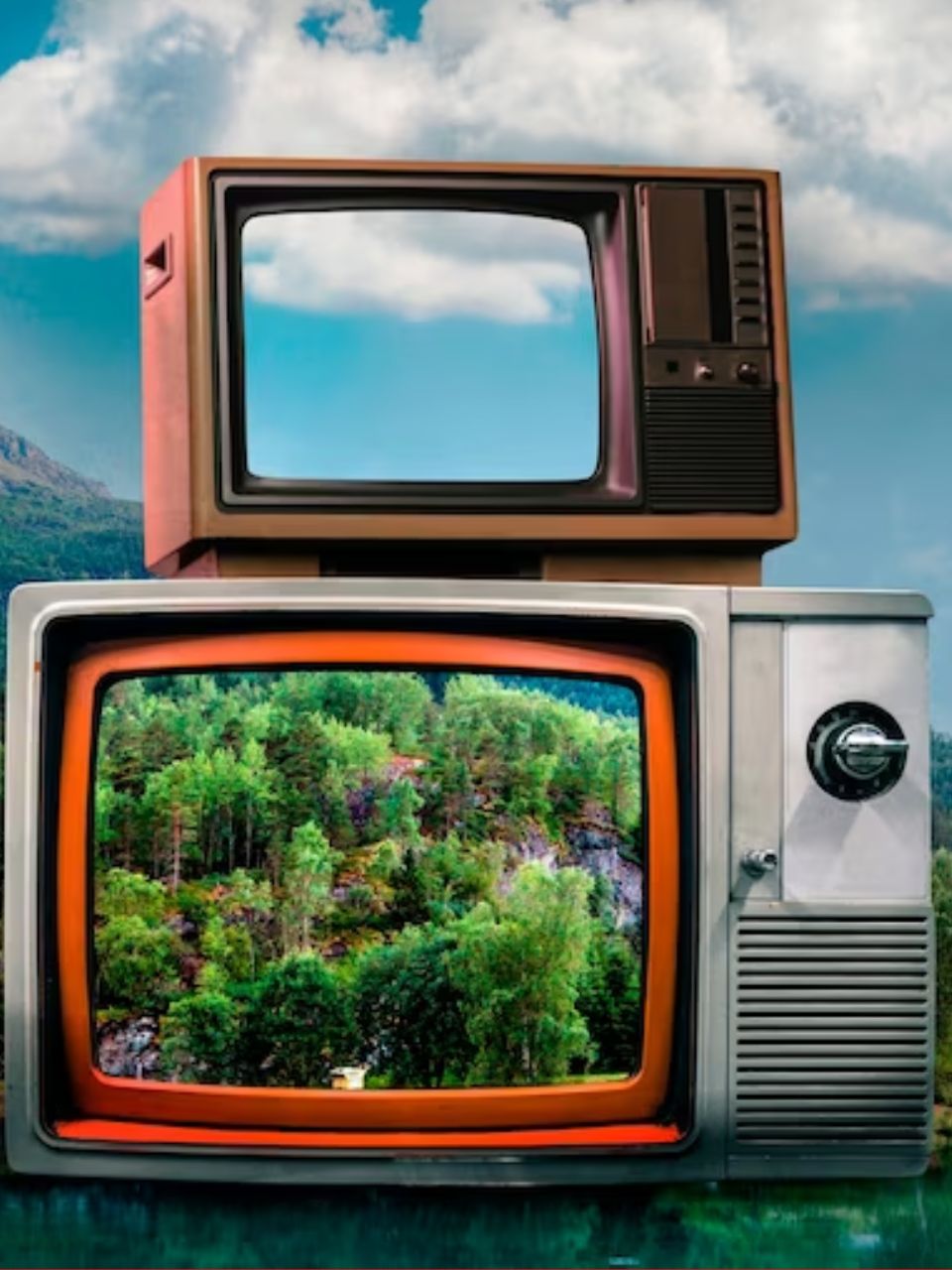 First Color Television invention launch date