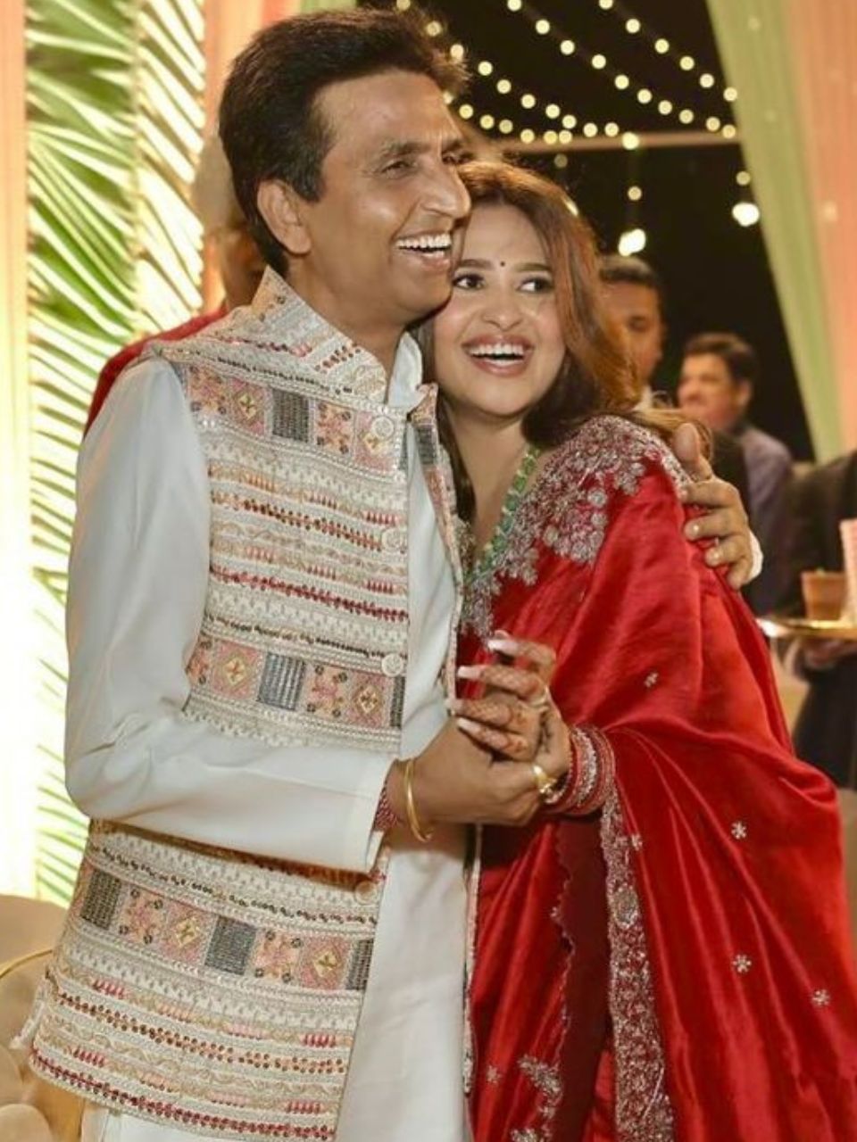 Kumar Vishwas daughter agrata sharma Roka photos
