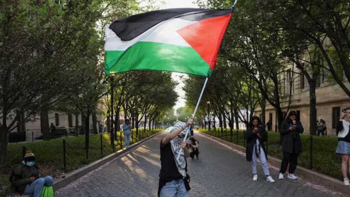 Columbia University Protests continueagainst Israeli attacks on Gaza ...