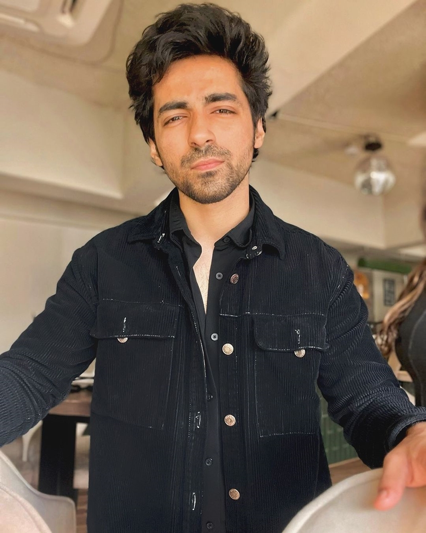 'कोई मिल गया' का 'बिट्टू सरदार' हो गया है इतना बड़ा, ये तस्वीरें देखीं ...