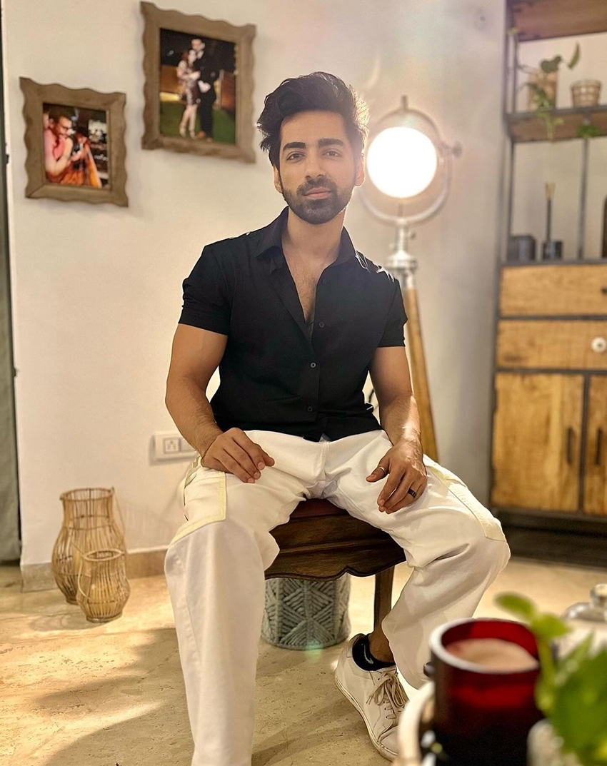 'कोई मिल गया' का 'बिट्टू सरदार' हो गया है इतना बड़ा, ये तस्वीरें देखीं ...