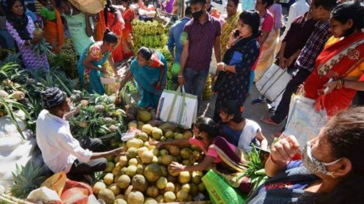 महंगाई के मोर्चे पर सरकार को बड़ी राहत, 12 महीने के निचले स्तर पर ...