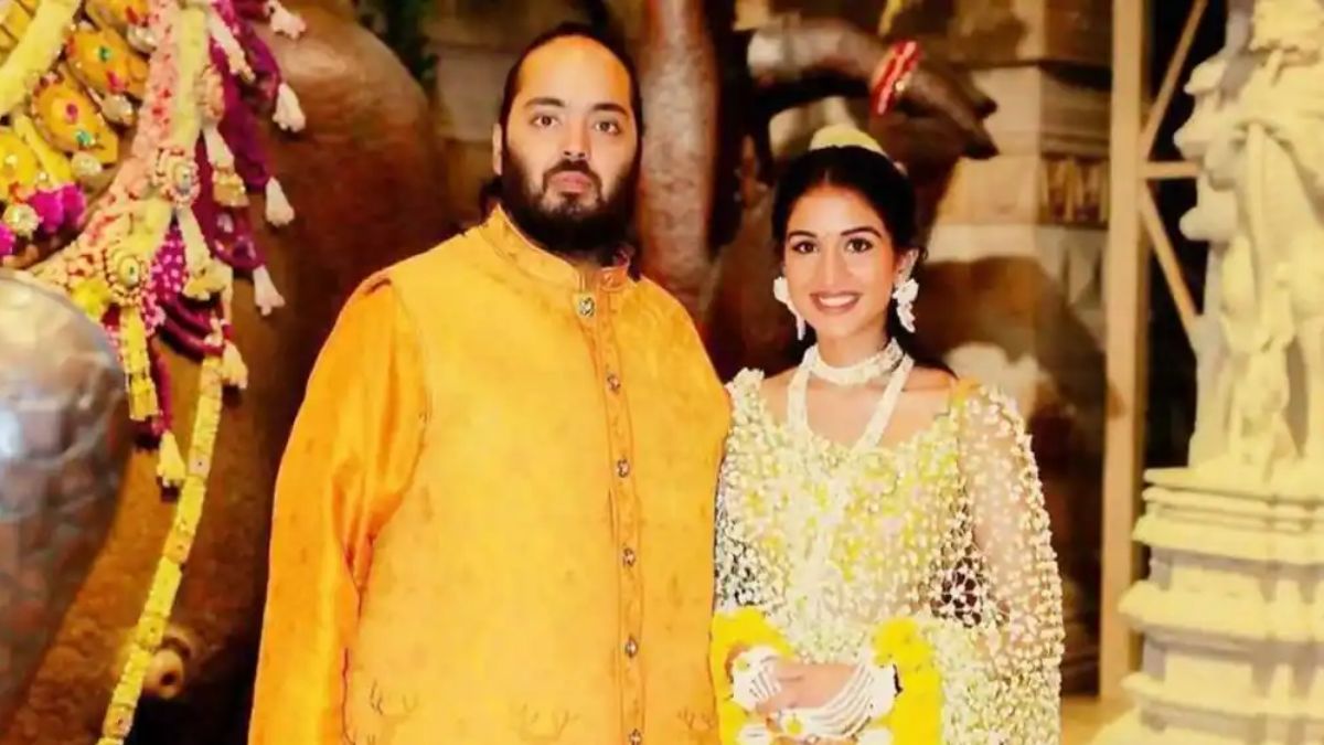 Anant Ambani Radhika Merchant net worth properties career anant radhika ...