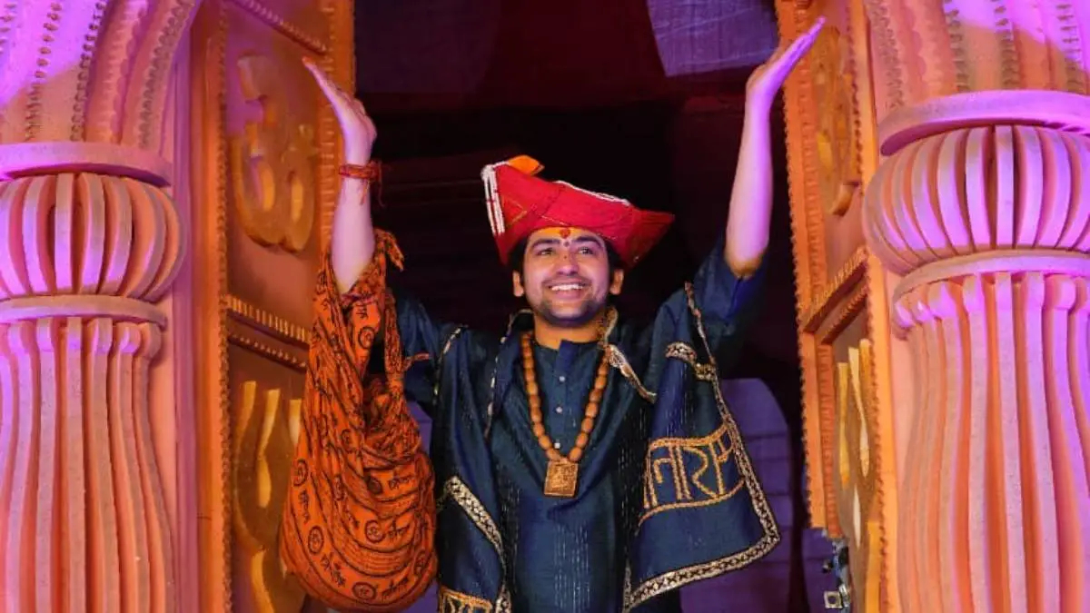 हाथरस हादसे के बाद बाबा बागेश्वर ने भक्तों से की बड़ी अपील, जहां हैं ...