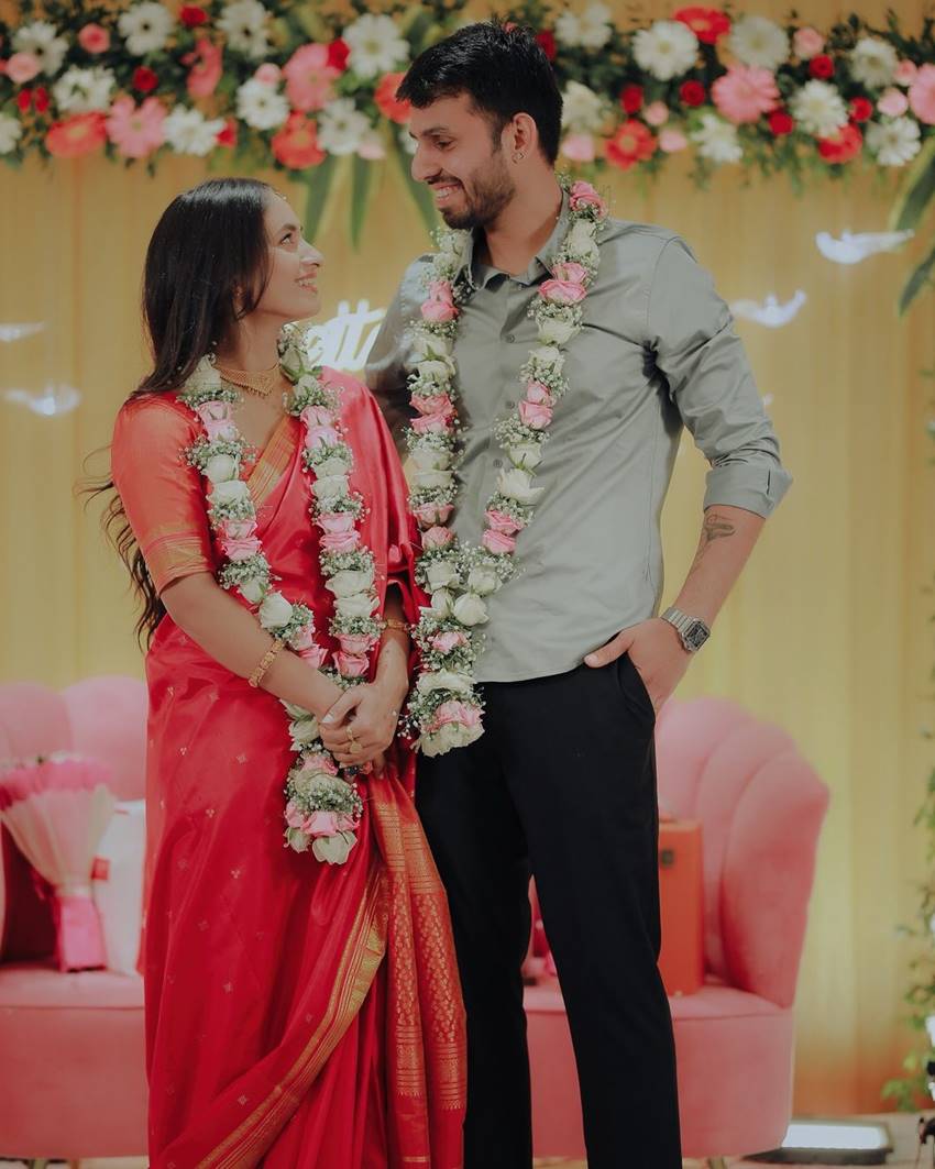 Team India Wicket keeper Jitesh Sharma Engaged, Who is Shalaka ...