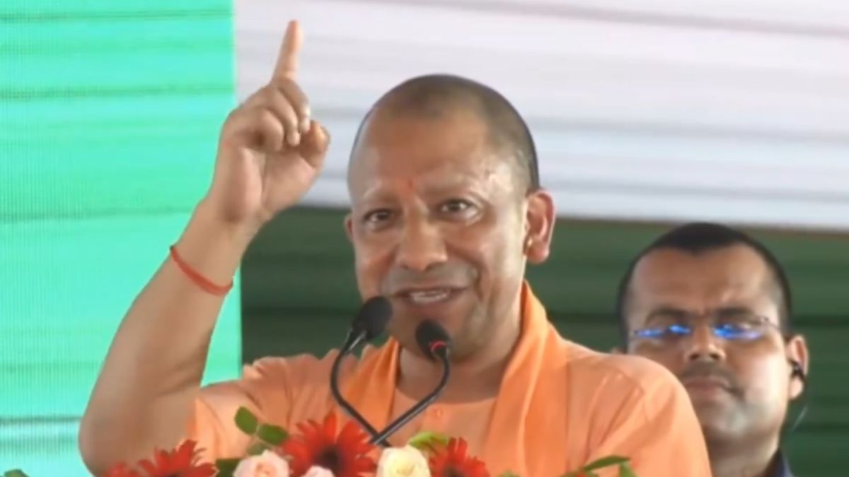 UP CM Yogi Adityanath announced 1 lakh government jobs, UP government ...