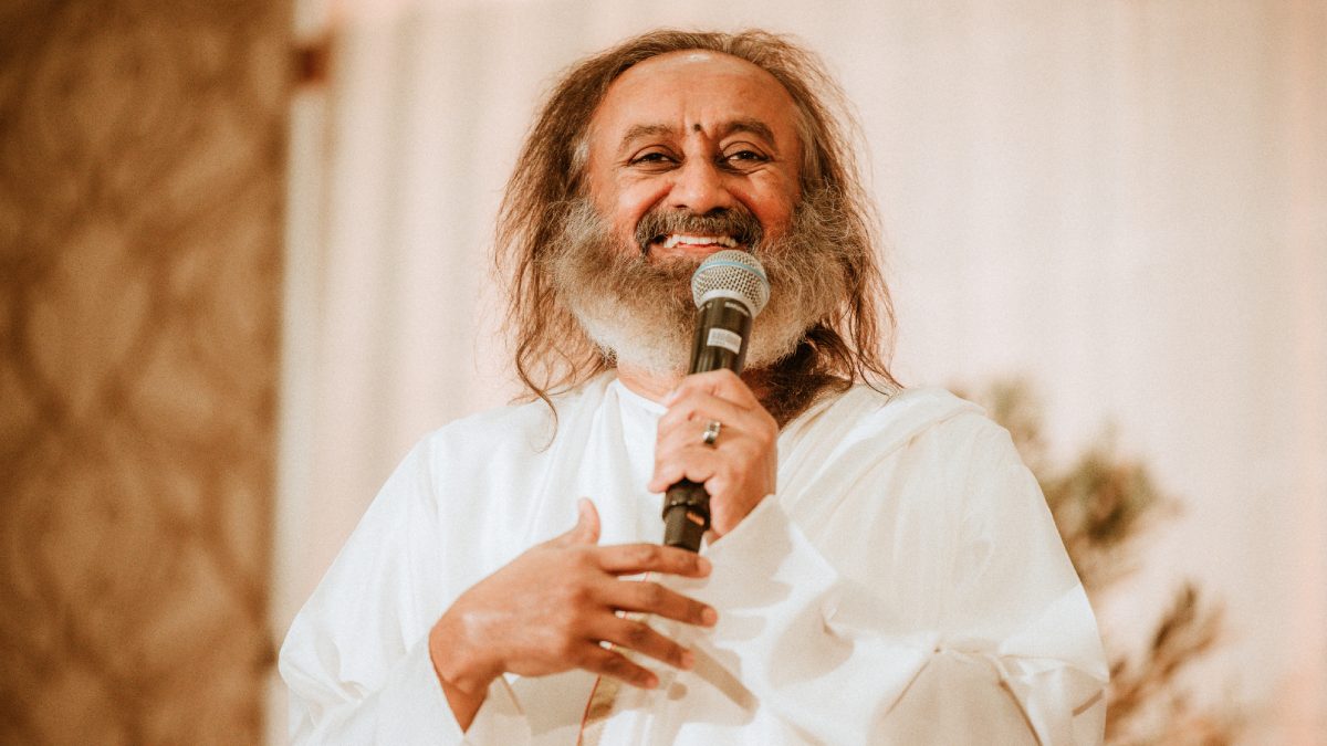 क्या आप वास्तव में स्वतंत्र है? गुरुदेव श्री श्री रवि शंकर से जानें सही ...