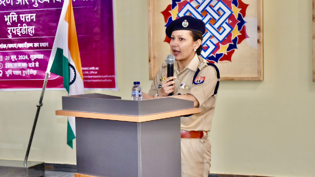 कौन हैं बहराइच की SP वृंदा शुक्ला? दंगाइयों से लिया सीधा मोर्चा, मुख्तार अंसारी परिवार से भी ले ...