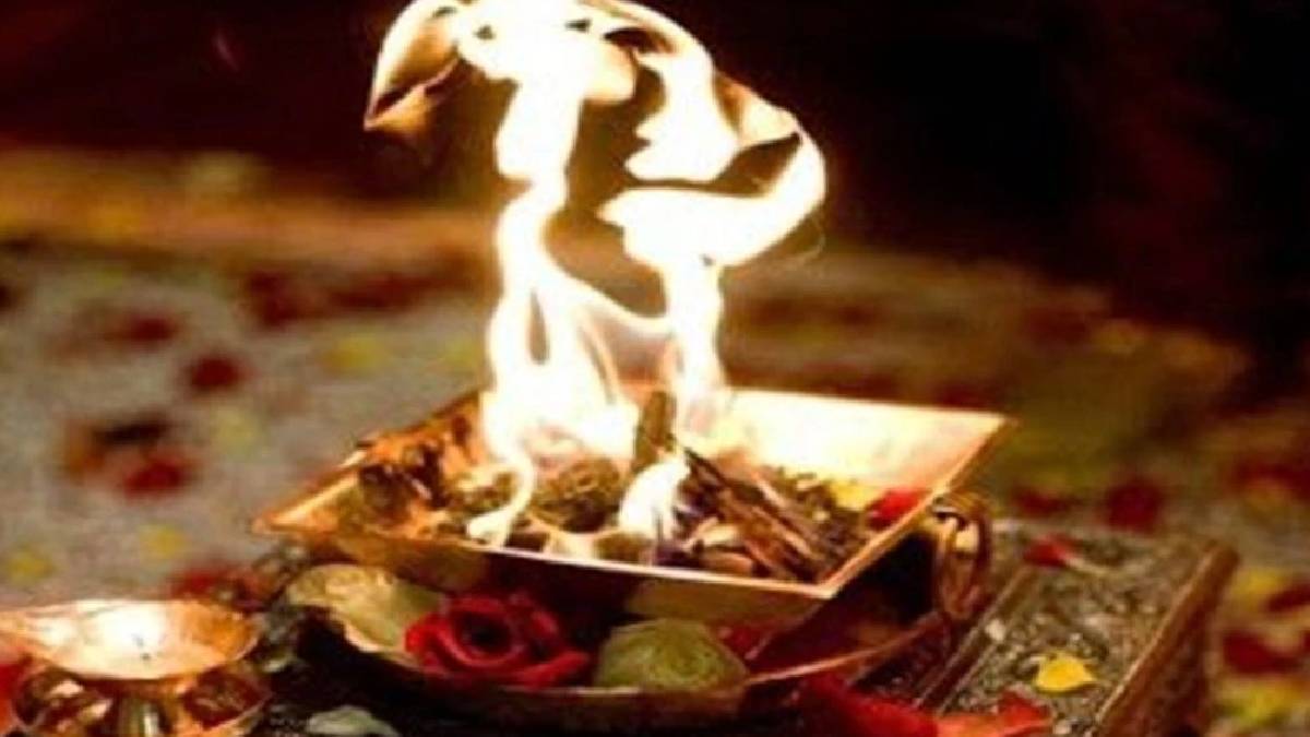Navratri Hawan Mantra | Navratri Hawan vidhi । Navratri Hawan Samagri ...