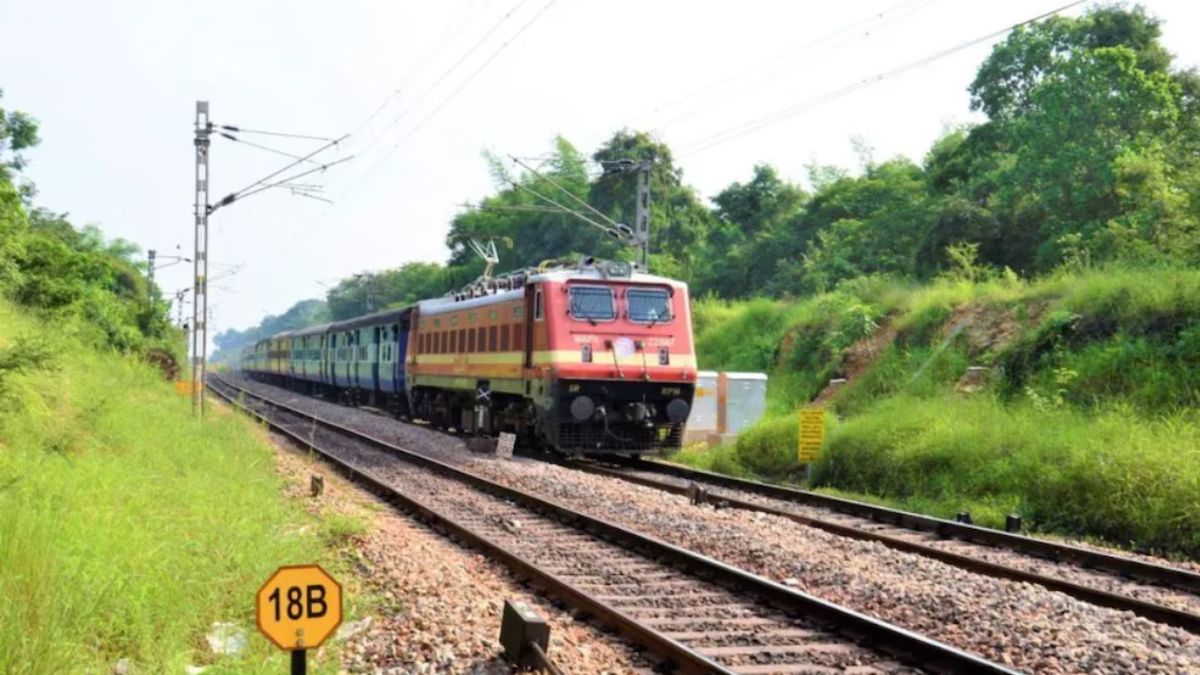 Western Railway Bandra Terminus Lalkuan Weekly SF Express Bookings now ...