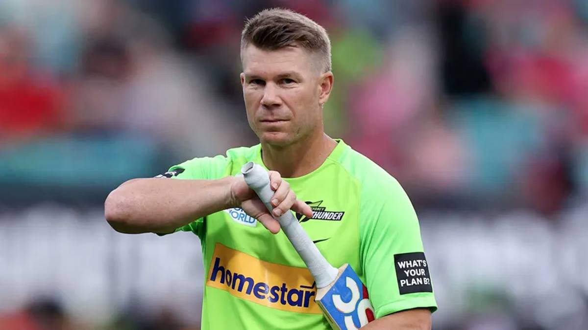 BBL 14 David Warner named Sydney Thunder captain after leadership ban ...