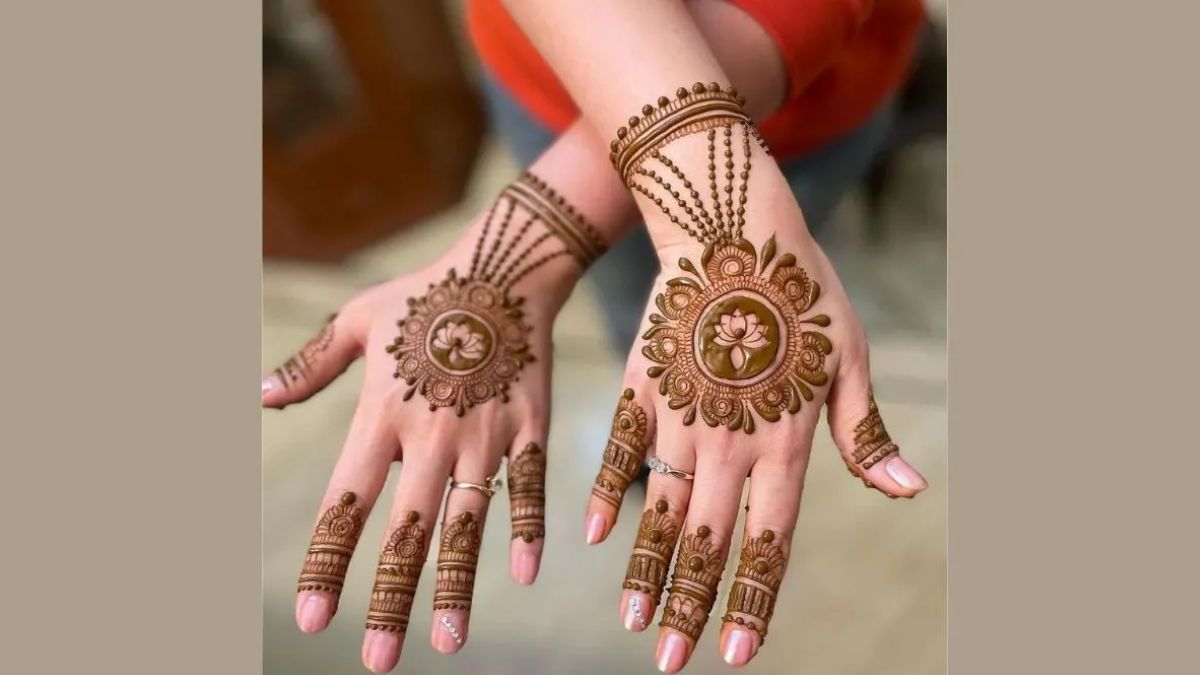 Tulsi Vivah 2024 Mehndi Designs Simple Mehndi Designs for Tulsi Vivah ...