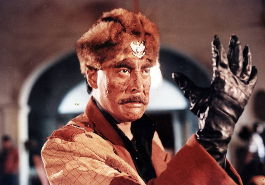 Danny Denzongpa Beer Brand Name and Price: डैनी डेन्जोंगपा के बीयर की ...