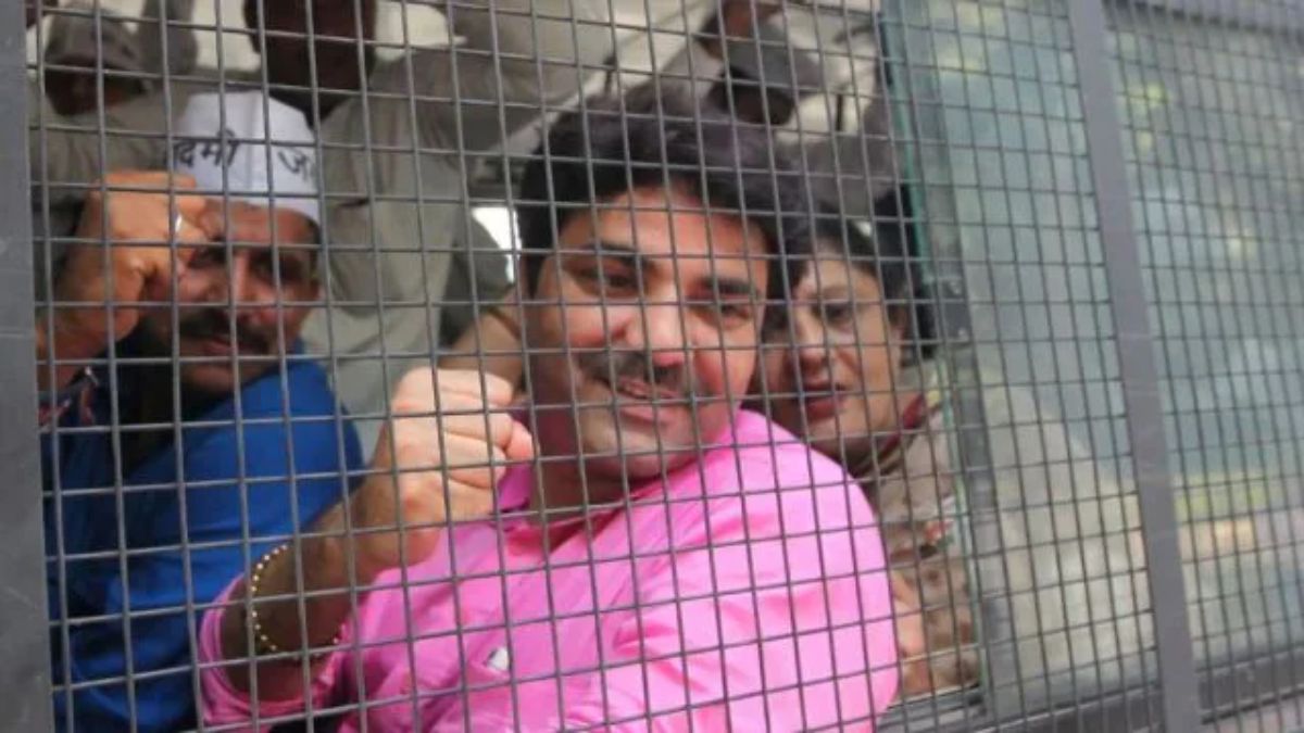 Delhi Rouse Avenue court granted bail to AAP MLA Naresh Balyan- इधर नरेश बाल्यान को जमानत मिली ...