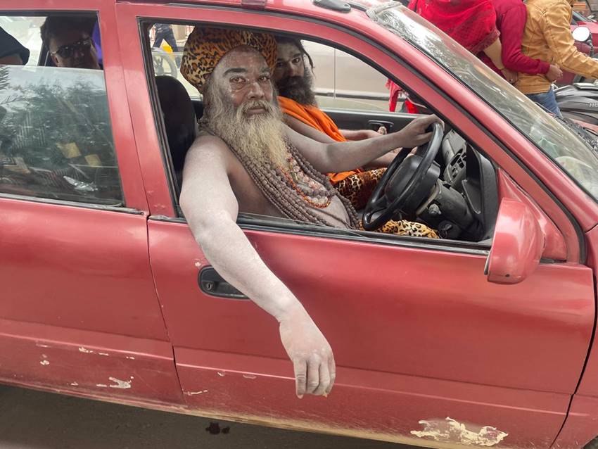 Viral Baba, Sadhu and Saint in Maha Kumbh From wearing glasses to ...