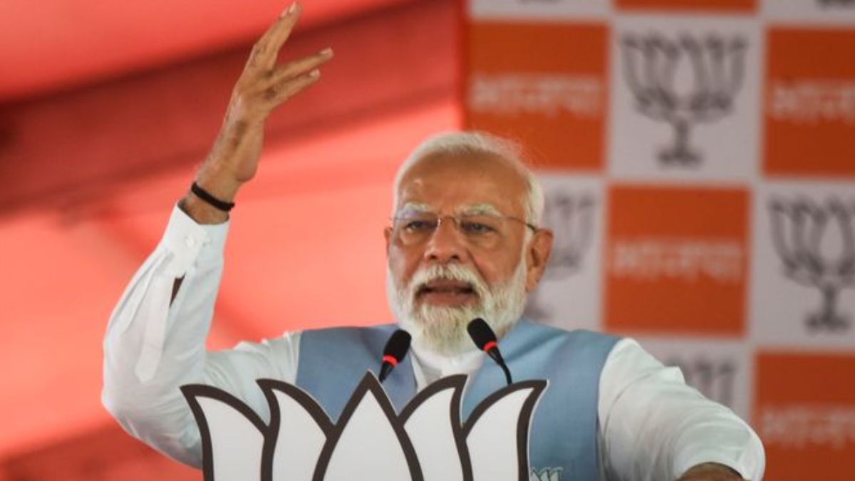 PM Narendra Modi slams Arvind Kejriwal on Yamuna poisoned charge in ...