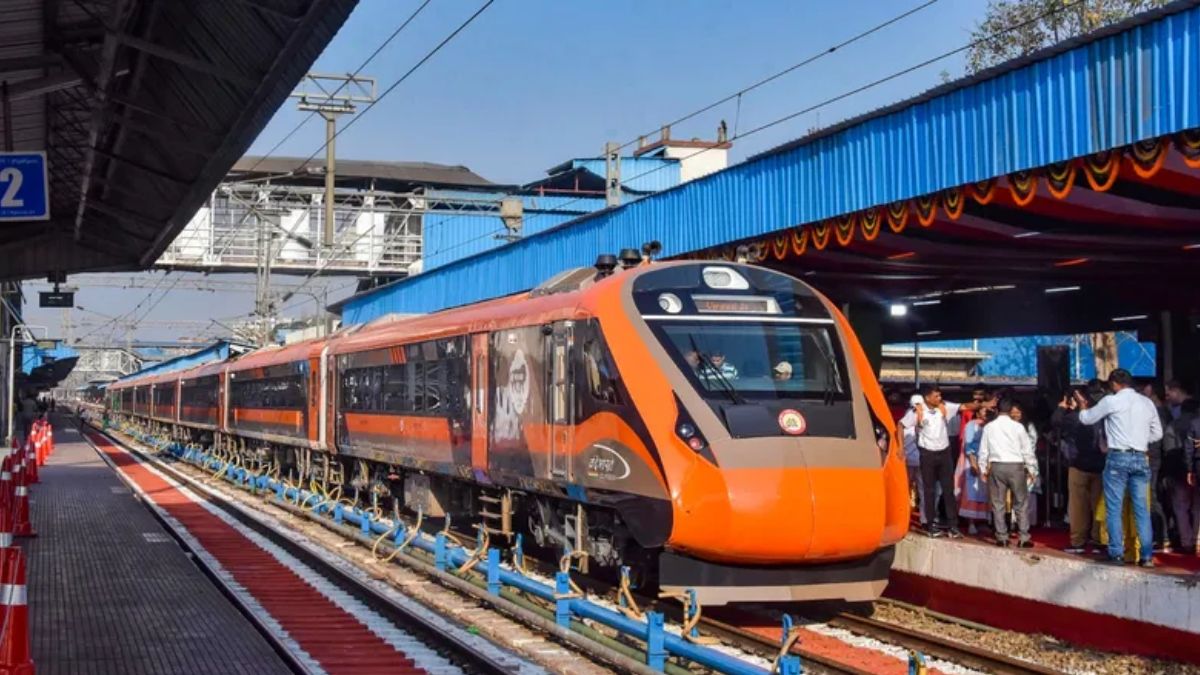 vande bharat express reached srinagar jammu kashmir connected with new ...