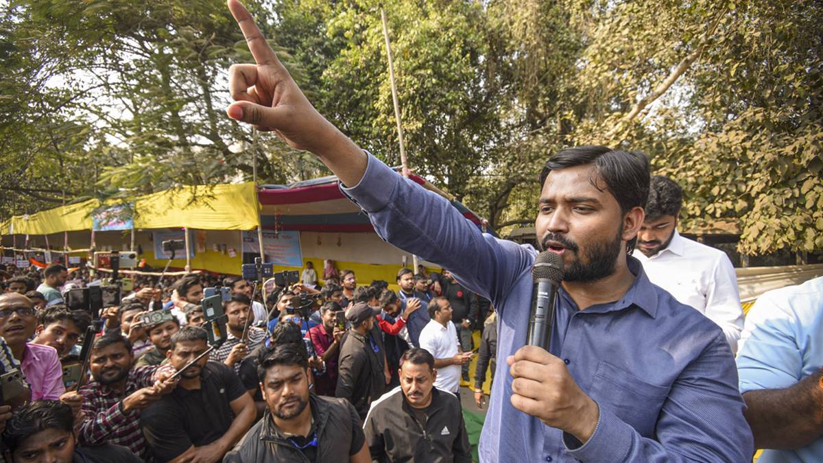 bpsc exam row student protest with khan sir gardanibagh patna | Jansatta