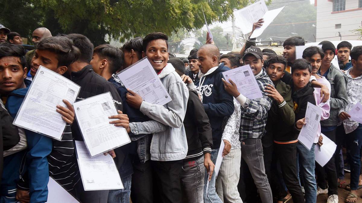 bihar board exam result 2025 bihar police constable vacancy 2025 12th ...