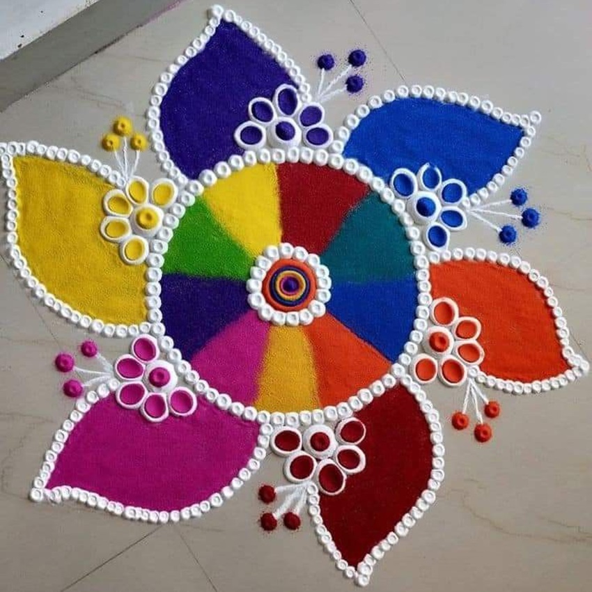 Holi 2025: Beautiful Rangoli Designs for Holika Dahan and Holi ...