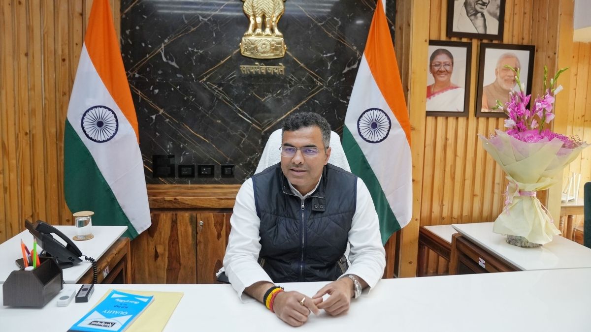 Delhi Highcourt Justice jasmeet singh pravesh verma notice new delhi ...