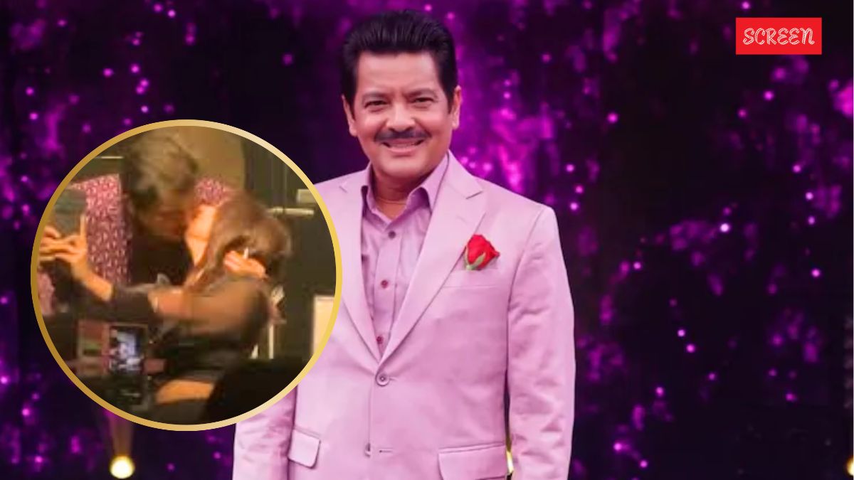 Udit Narayan takes a dig on Kissing Controversy during pintu ki pappi ...
