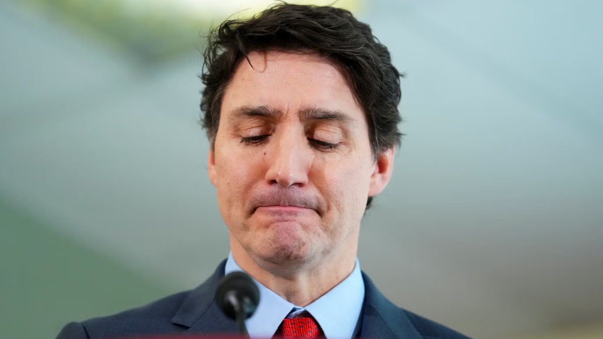 why Canada PM Justin Trudeau starts crying in front of camera America ...