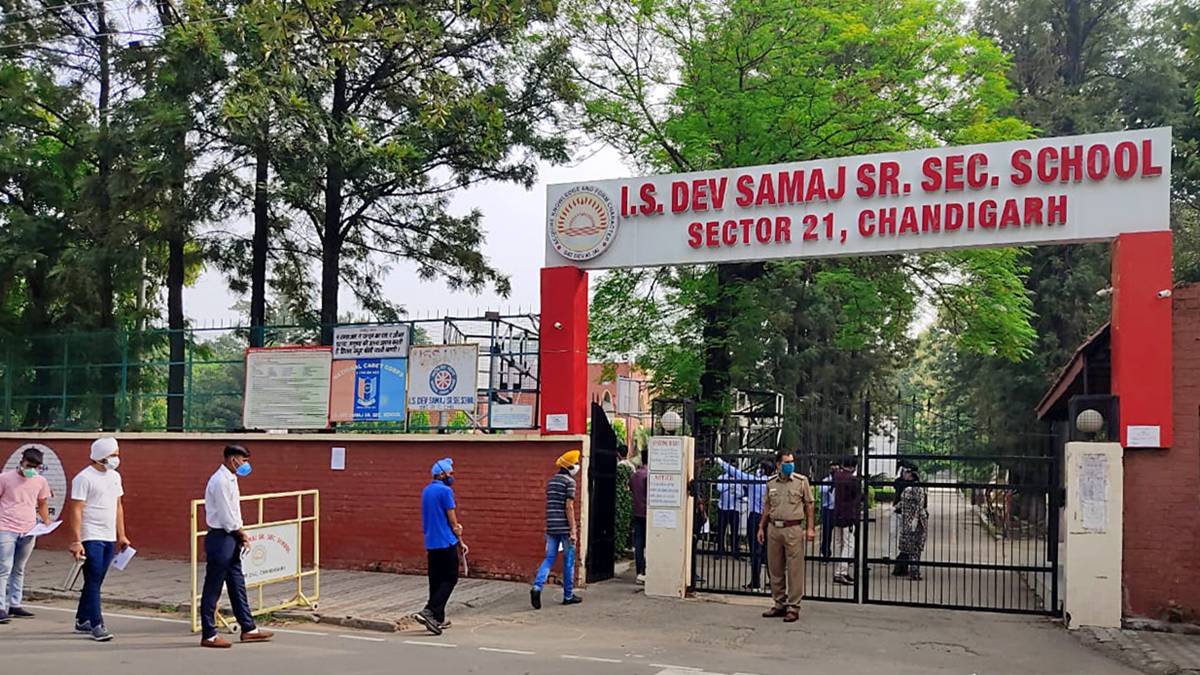 Dress code implement for male and female govt teachers in chandigarh ...