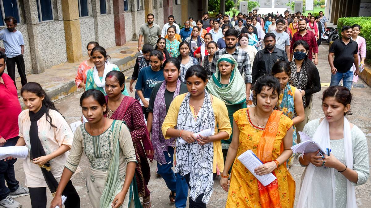 B.Ed is not necessary for assistant teacher vacancy in uttar Pradesh ...