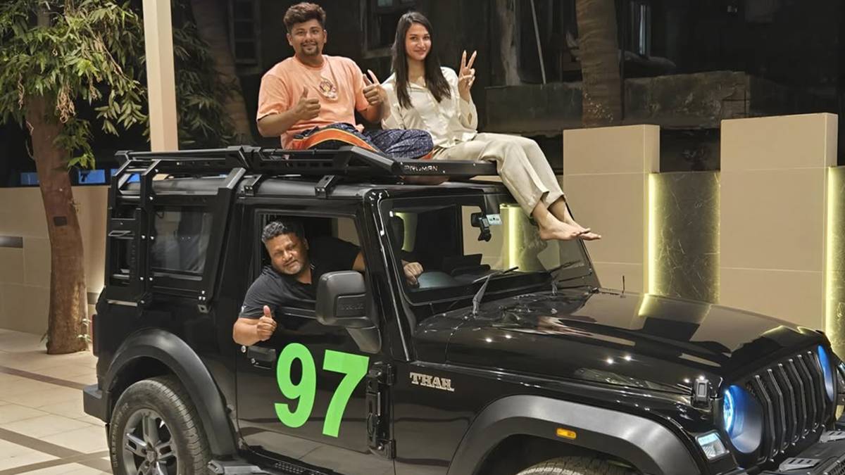 Ananya Bangar Fun With Indian Cricketer Sarfaraz Khan's Family Thar ...