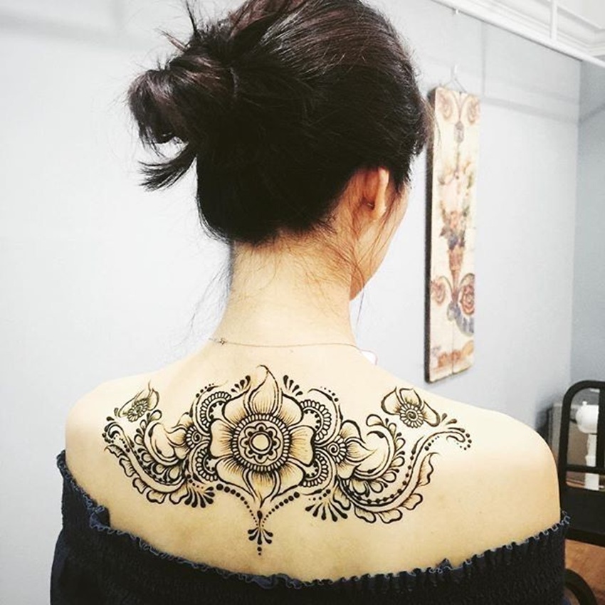 Apply Trendy Mehendi Designs on Your Shoulders and Add Charm to Your ...