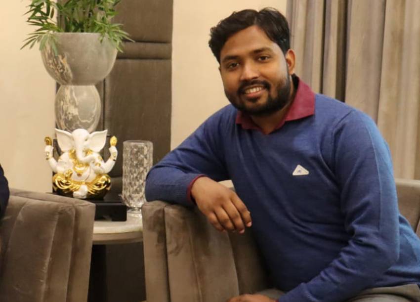 The one who bathes in sweat will change history, 10 motivational quotes ...