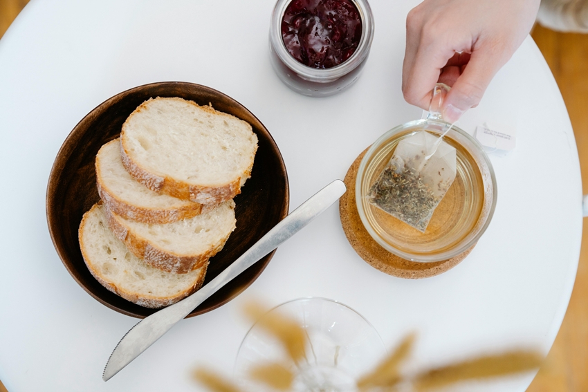 The Real Story Behind the Invention of the Tea Bag - एक गलती से हुई थी ...