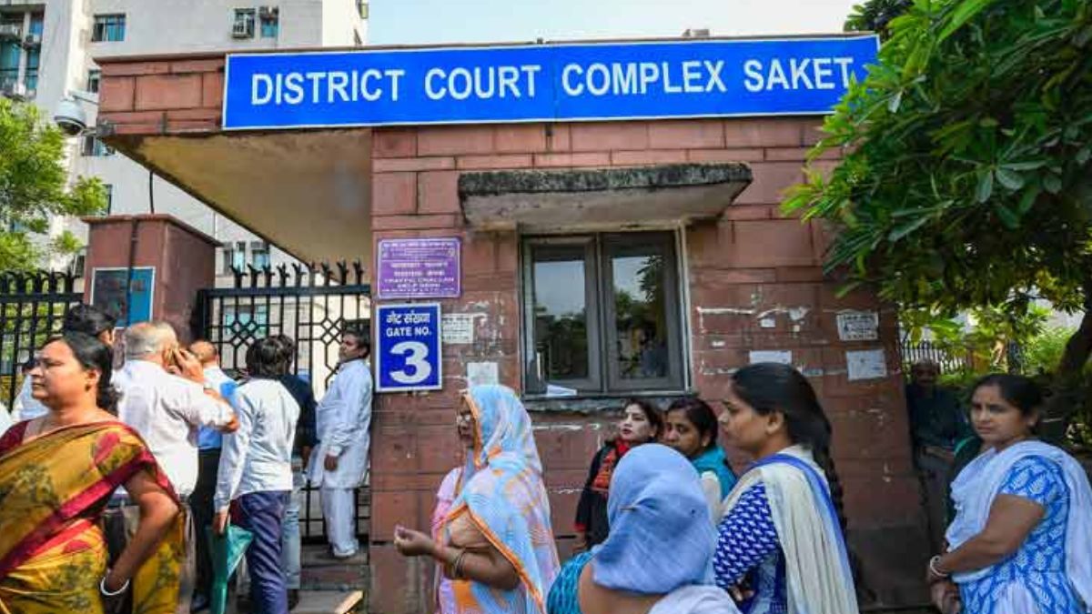Saket court lockup one killed in clash between two tihar inmates in ...