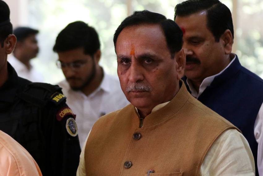 Vijay Rupani s Family Tree, How big His family. कितना बड़ा है विजय ...